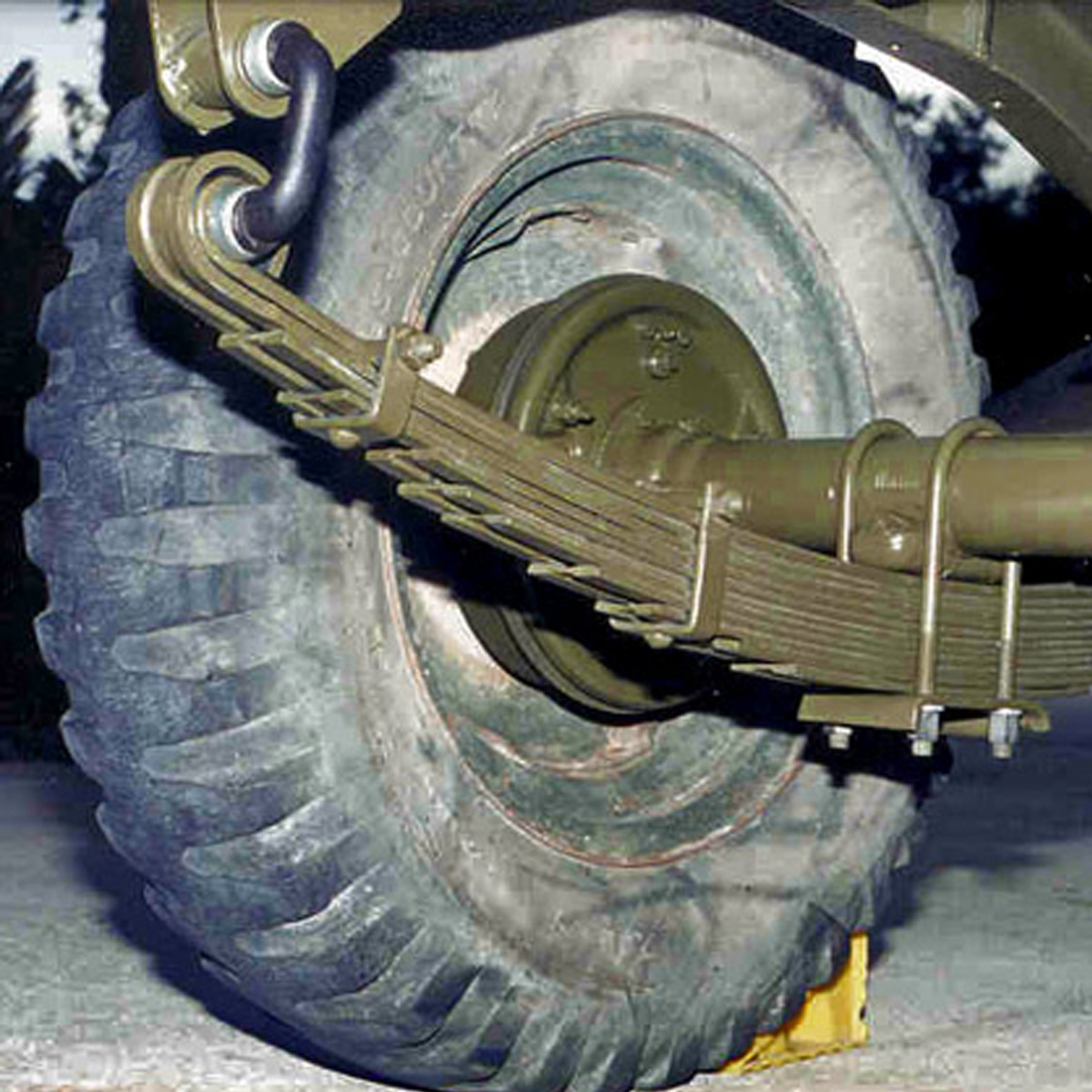 Rear Shackle Bushes Replacement | AutoGuru